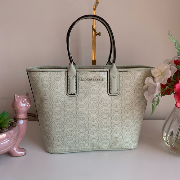 MICHAEL Michael Kors | Bags | Michael Kors Jodie Signature Small Tote ...